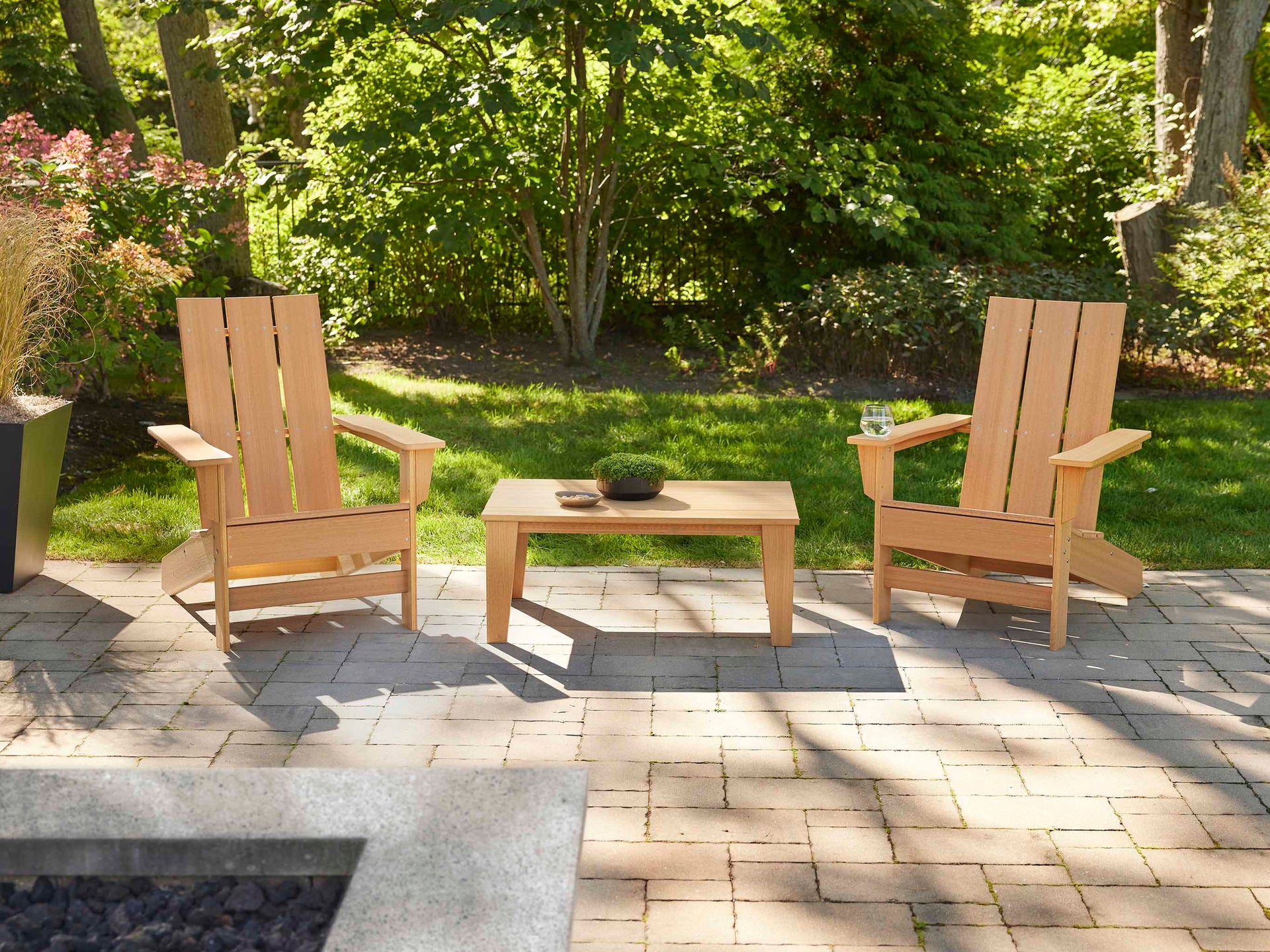 Dining Style Modern – Leisure Line